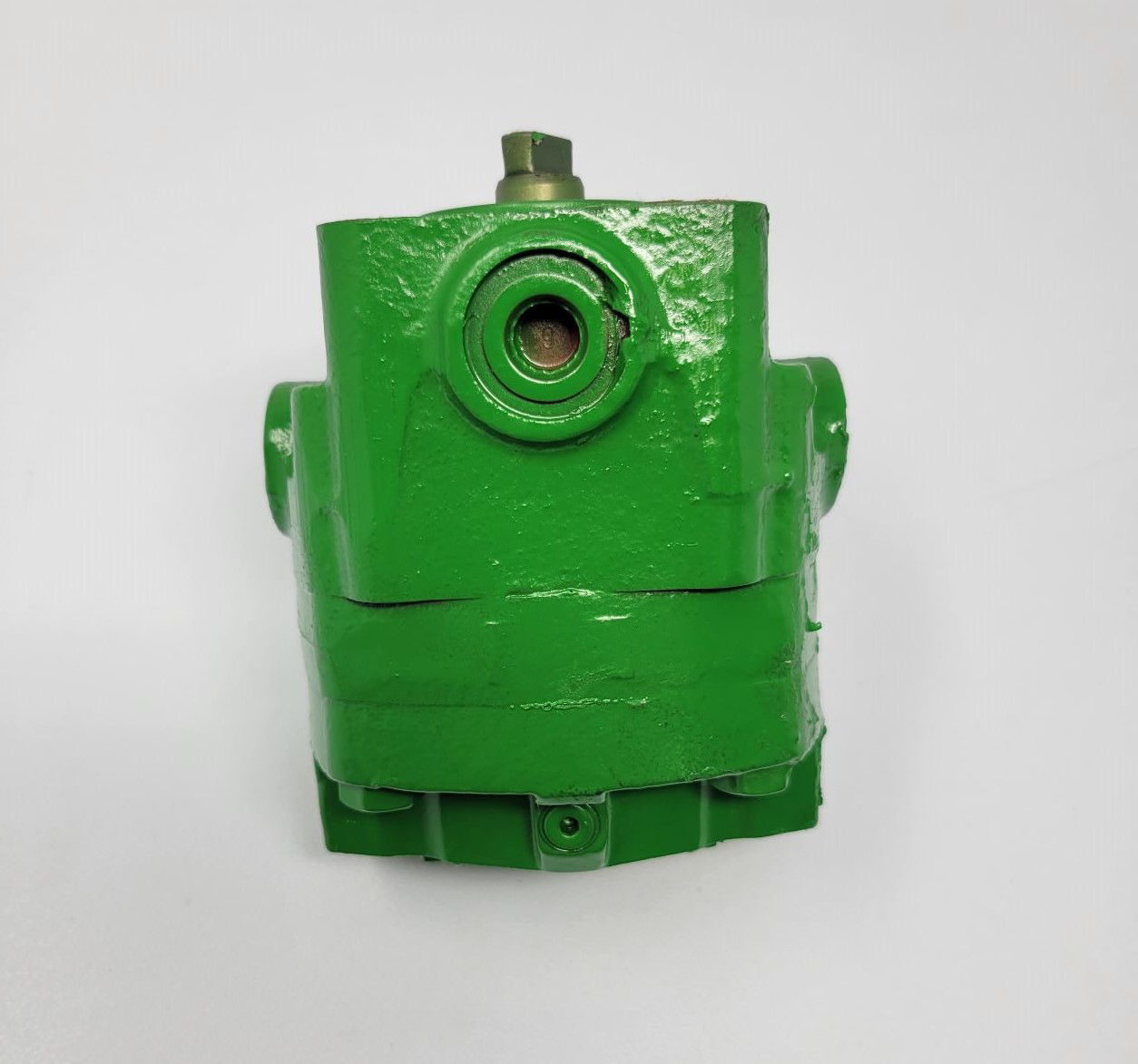 Precision Tank Parts | PUMP ACE 307A-CD HYDRAULIC MOTOR