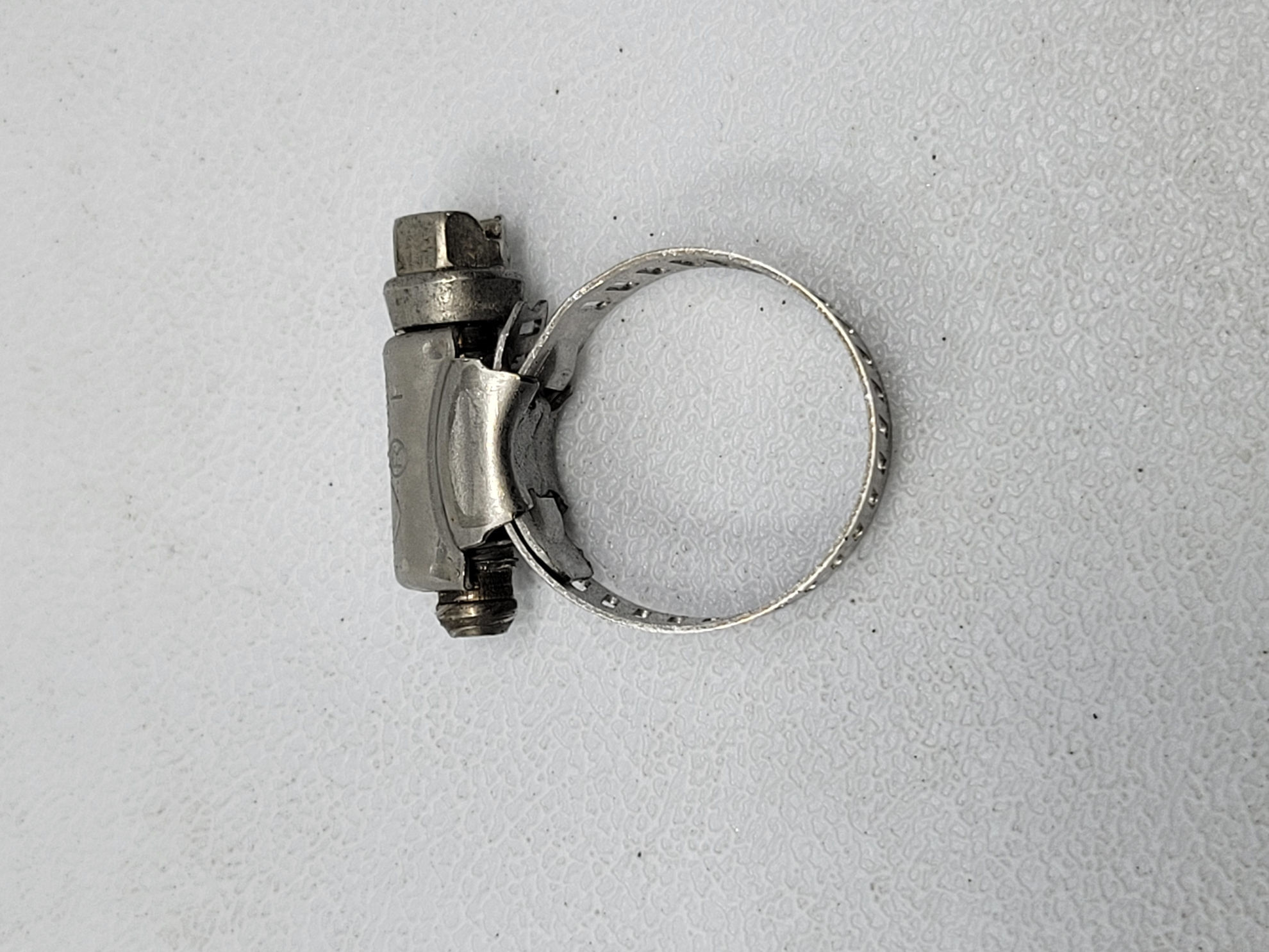 Precision Tank Parts | CLAMP SCREW B8HS STAINLESS STEEL HOSE CLAMP